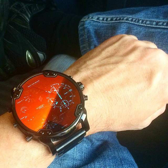 Authentic Diesel Mr. Diesel Daddy 2.0 Dz7395 Four Time Zone Large Dial ...