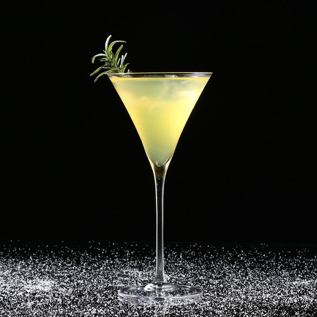 Japanese Kimura style horn V-shaped bartender dry martini special cup ...