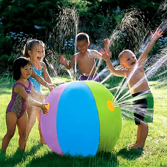 Water spray beach ball, children's play water polo, inflatable ball ...