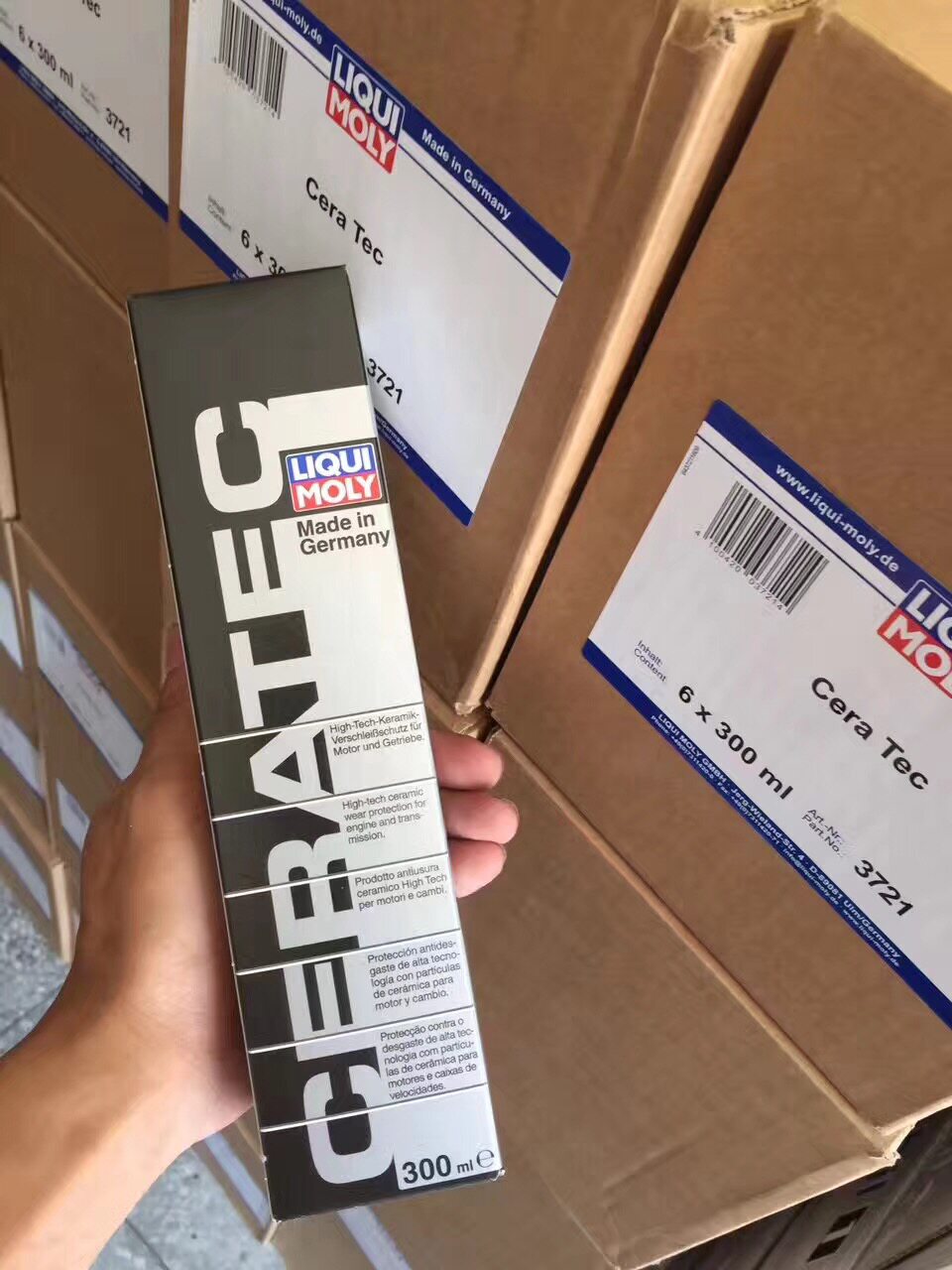 National version of German imported Liqi Moly engine ceramic repair oil ...