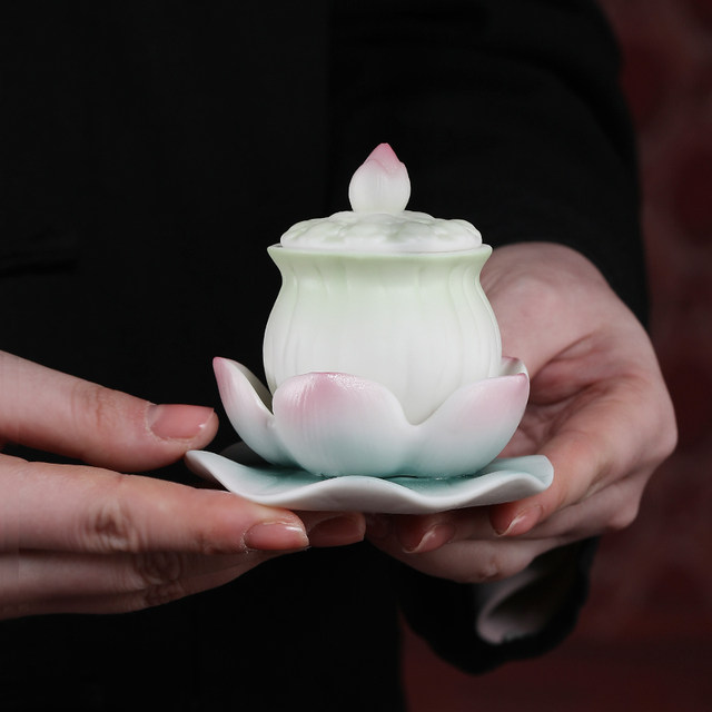 Dai Yutang lotus holy water cup Guanyin Buddha front water purification ...