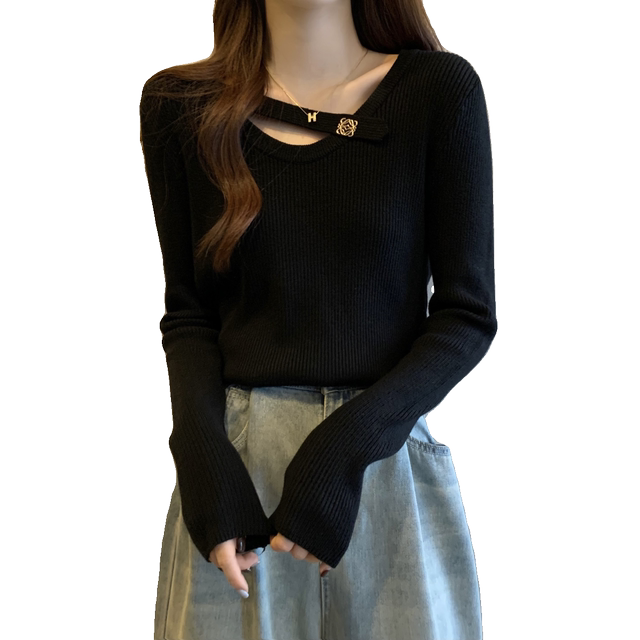 Plus size women's clothing, discreet design, sweater bottoming shirt ...