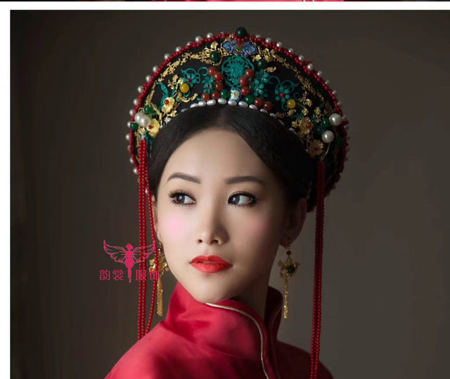 Qing Dynasty Manchu flag hair accessories queen concubine headdress ...