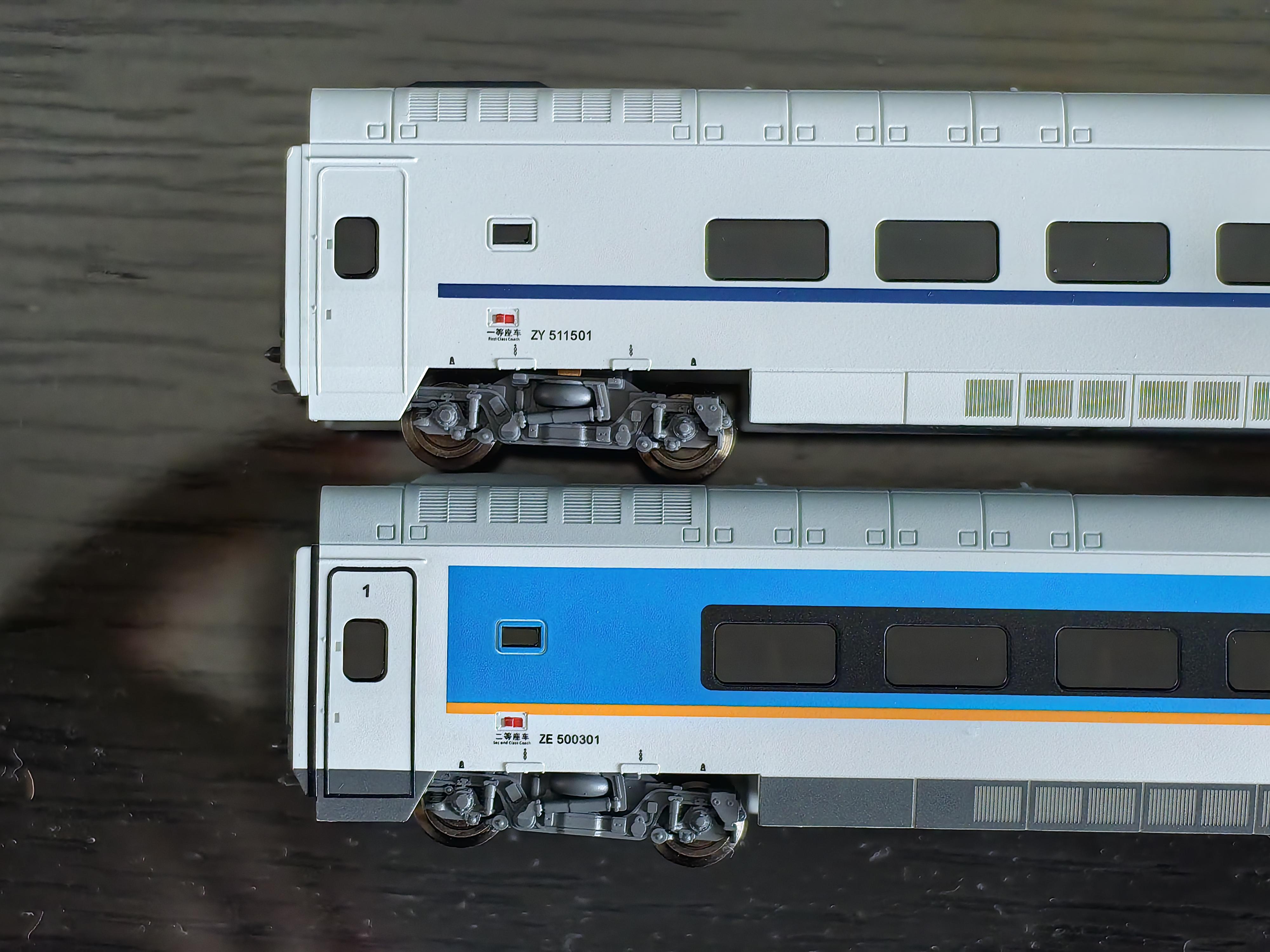 [现货] 长鸣 N比例 仿真火车模型 和谐号CRH5 电力动车组-Taobao