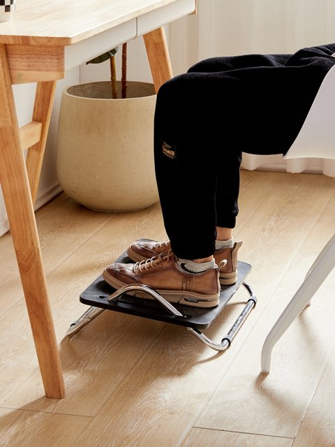 Ergonomic footrest, office footrest, footrest, workstation artifact ...