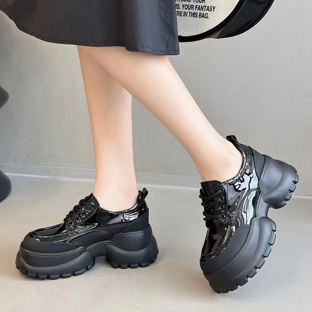 Small leather shoes female 2024 new autumn and winter thick bottom ...