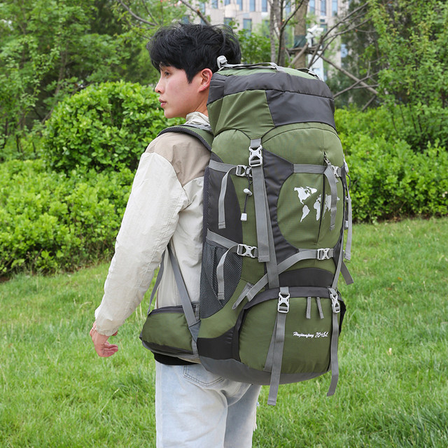 Professional outdoor mountaineering backpack 65+5L men and women hiking ...
