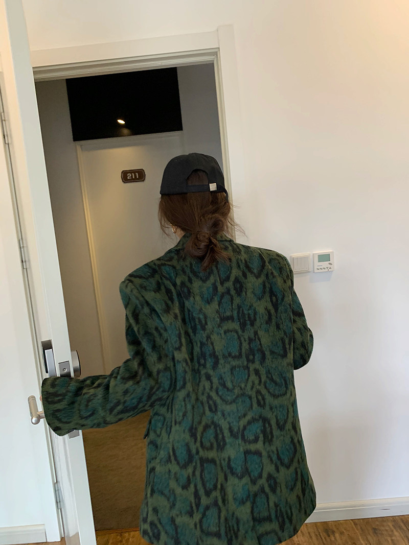 Autumn and winter handsome green snake pattern woolen woolen suits 2024 ...