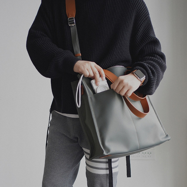 A Mu Liangpin Mu Si Girl series simple cowhide large capacity bert bag ...