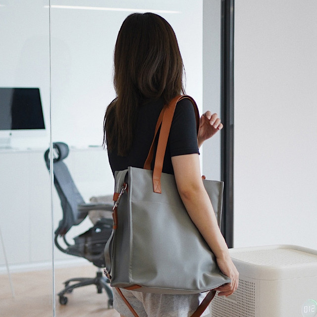 A Mu Liangpin Mu Si Girl series simple cowhide large capacity bert bag ...