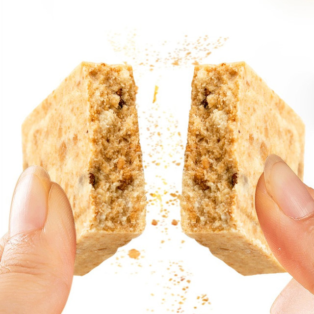 Iron bucket 900 compressed biscuits anti-hungry outdoor ready-to-eat ...