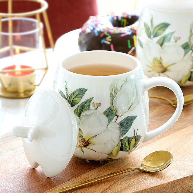 Cup ceramic creative European mug with lid large capacity bone ...