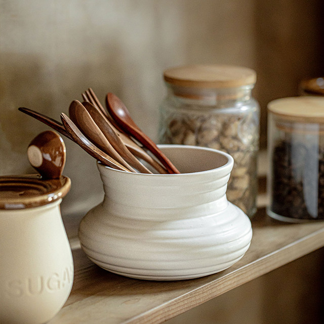 The storage helper at the end of the alley is very good-looking kitchen ...