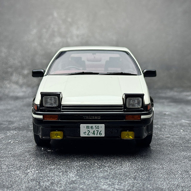 OTTO1: 18 Toyota AE861985 jumping light version resin car model OT444B