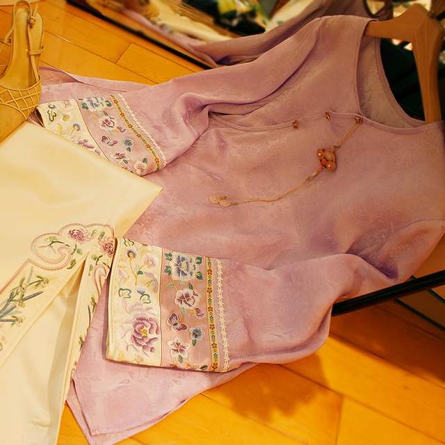 Yiyi's Green and Milky Purple Rayon Jacquard New Chinese-Style ...