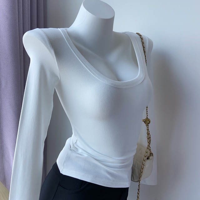 Pure Little White Flower White U -collar long -sleeved T -shirt Female ...