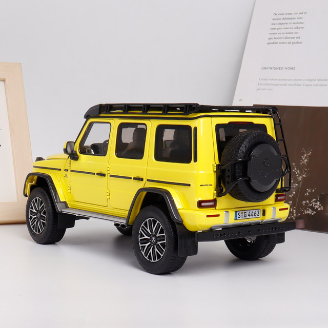 Collect Mercedes-Benz G63 Mercedes-AMG original 1:18 off-road 4x4 full ...