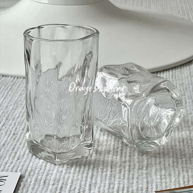 Simple and high -level alien irregular twist glass home breakfast milk ...