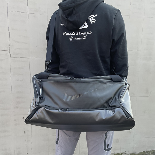 Nike large-capacity fitness training bag sports bucket bag handbag ...