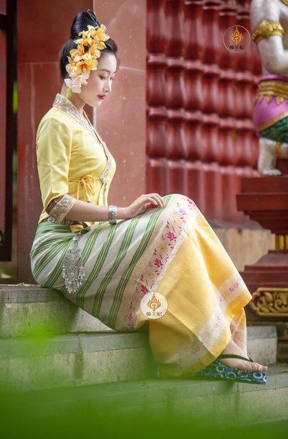 Dai Princess Clothing Dai traditional clothing women's suit mid-sleeve ...