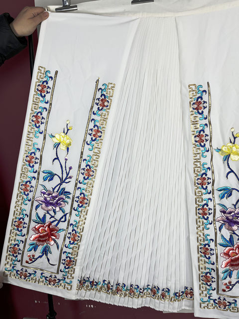 Costume opera Hanfu skirt skirt, Peking opera flower dan Huadan fish ...