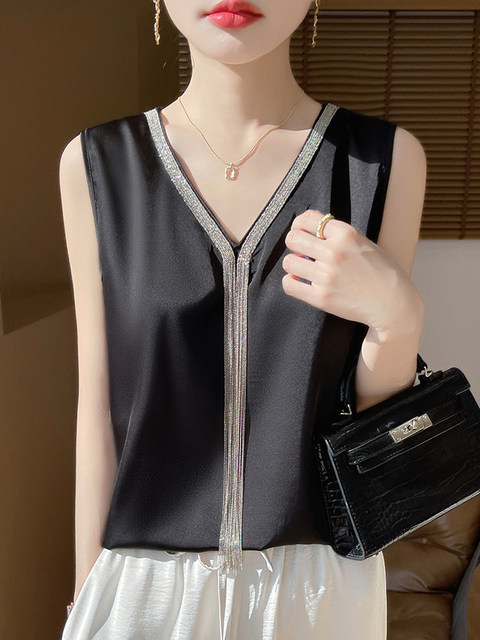 2025 Summer New Style V-Neck Camisole Women's Satin Sleeveless Sexy ...