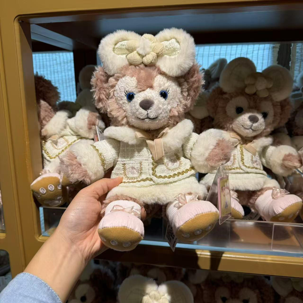 上海迪士尼国内代2024冬日达菲玲娜贝儿七宝系列毛绒公仔挂件圣诞-淘宝网