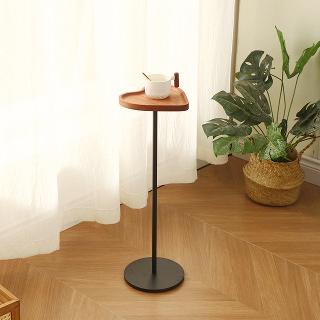 Coffee table, small round table, metal Internet celebrity bedside ...