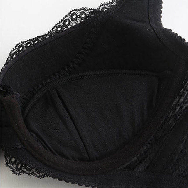 Ancient and modern women's underwear women's three-piece tailoring ...