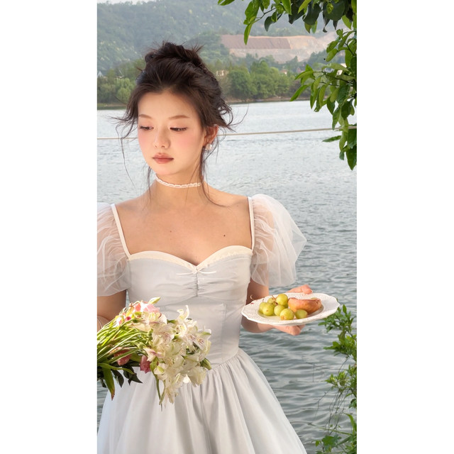 Cinderella, the fugitive princess, is sweet and exquisite, with a ...