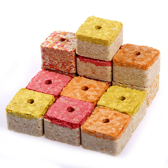 Cube bait giant silver carp and bighead carp bait nest material sea ...