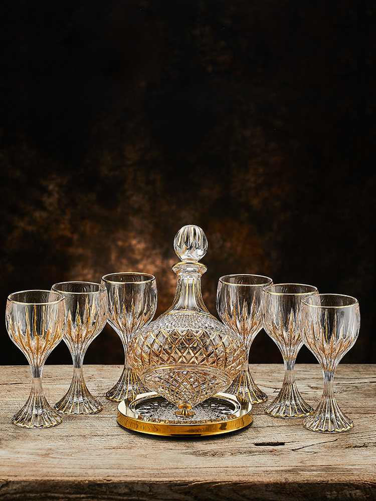 Nitwiesen Crystal Wine Glasses - European Style Gold Goblets - Set of 6-10