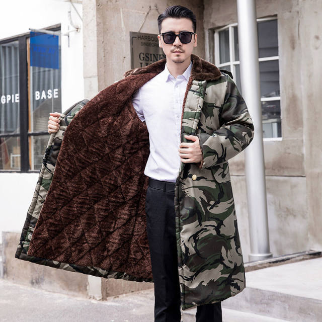 Military green cotton coat for men in winter, thickened cold storage ...