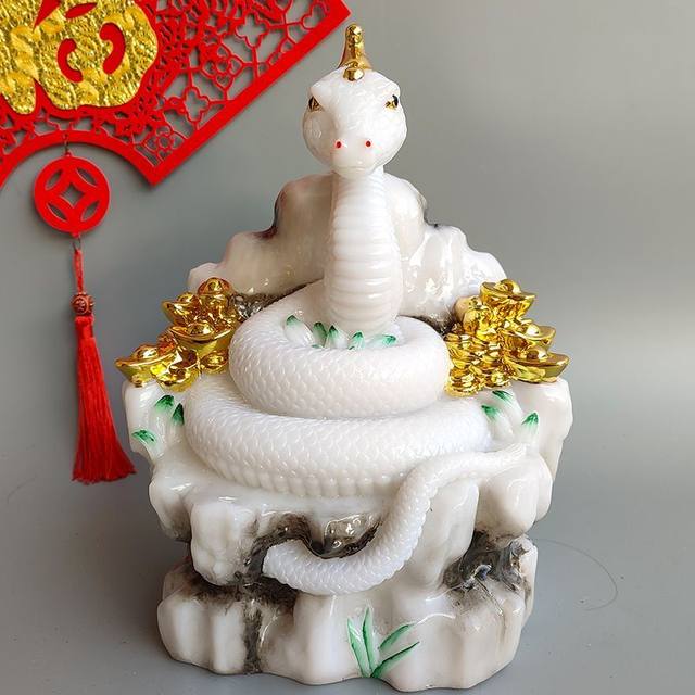 New arrival White White Jade Sitting Mountain Python Real Body Gold ...