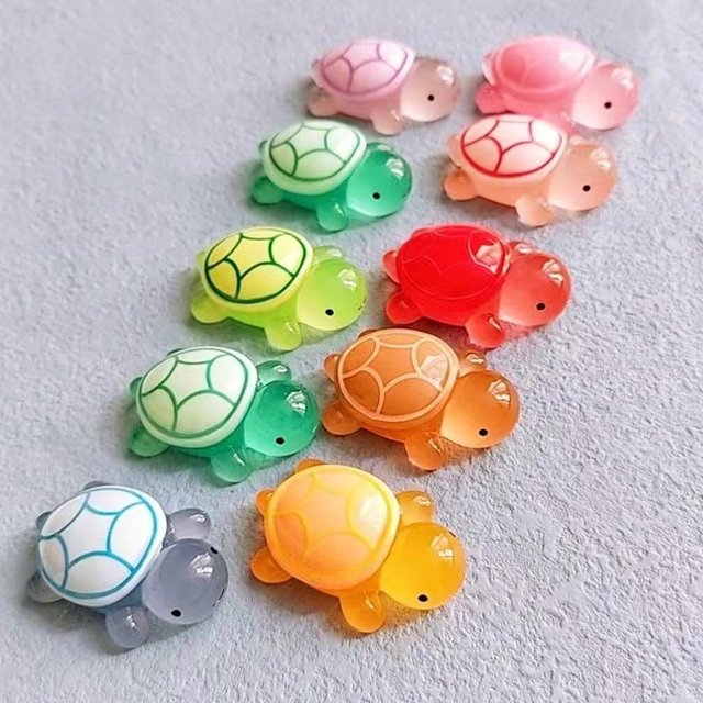Genuine 3D glow-in-the-dark little turtle pair mini blind bag full red ...