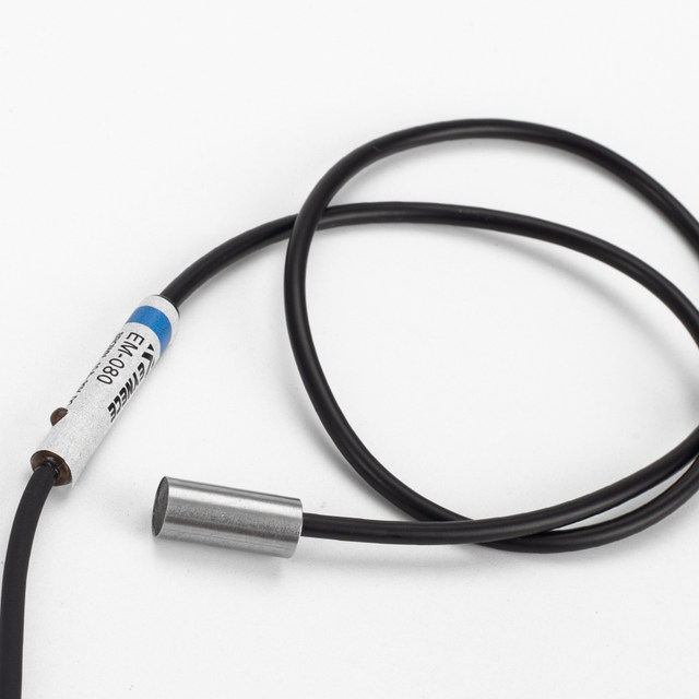 Keyence proximity switch EM-038EM-030 metal EM-054EM-014005010P sensor