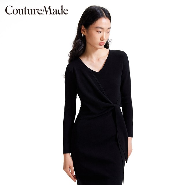 Veromoda dress 2024 spring and autumn new elegant temperament V -neck knitted medium long skirt