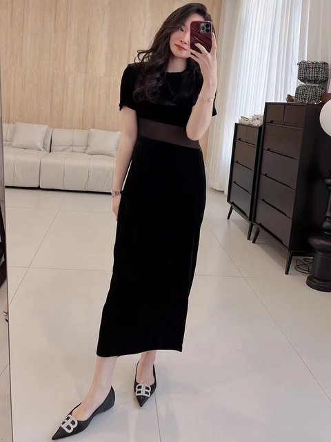 High-end exquisite dress, new summer design, hollow waist, slim fit ...