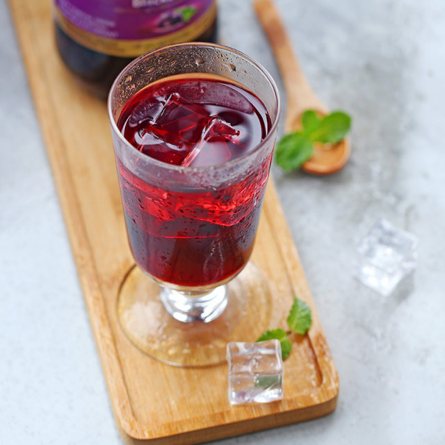 Imported Ribena blackcurrant VC juice grape juice concentrated beverage ...