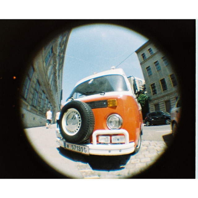 Lomography TigerCNISO200110 color negative film