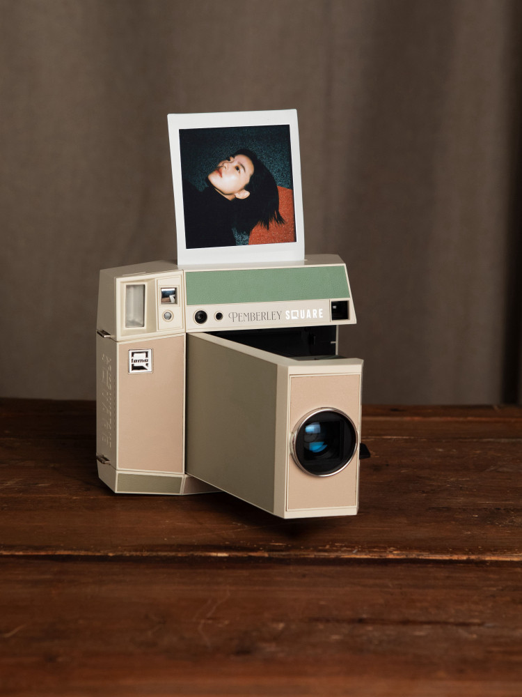 Lomography Lomo'Instant Square Camera & Photo Paper