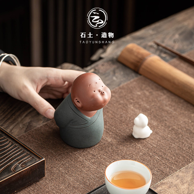 Tao Yunshang's Zen-like purple clay monk's tea pet ornaments can be ...