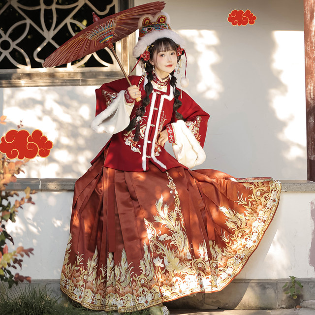 Suyu Huachang year after year, New Year's Hanfu Women's Ming-made ...