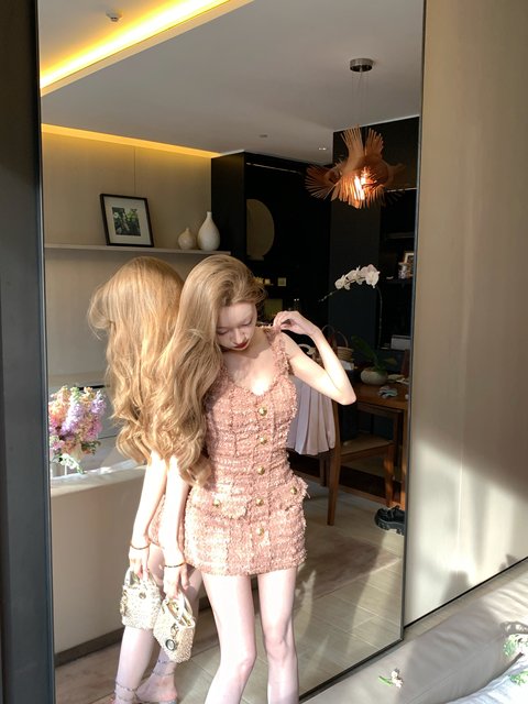 COOLLINE Lin Zixi fragrance minibus light luxury and heavy work hard ...