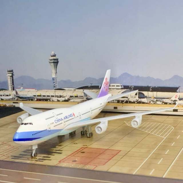 China Airlines Boeing B747 simulated assembled civil aviation passenger ...