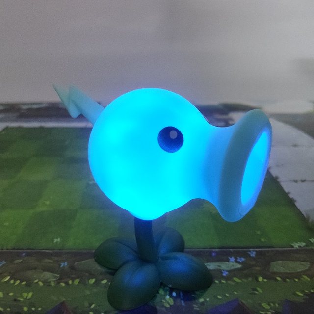 Single Plants vs. Zombies Toy Soft Glue Electric Energy Pea Shooter ...