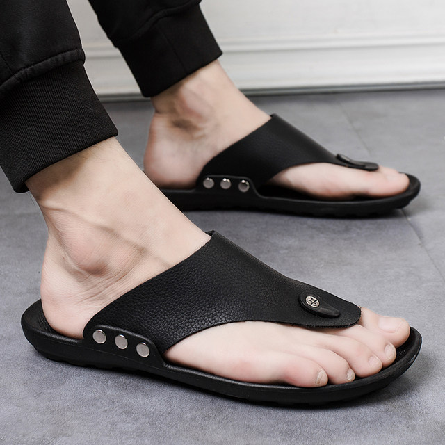 Flip flops for men in summer fashion and simple outer wear sandals ...