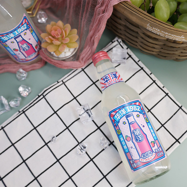 Huayang 1982 soda carbonated drink lychee flavor 358ml*12 glass bottle fruit juice soda whole box