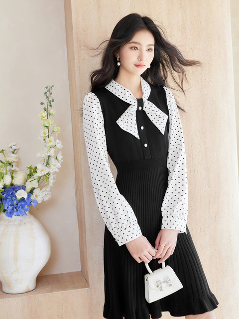 Qiu Shui Yiren's temperament elegant splicing dress women's clothing 2025 new autumn style ...