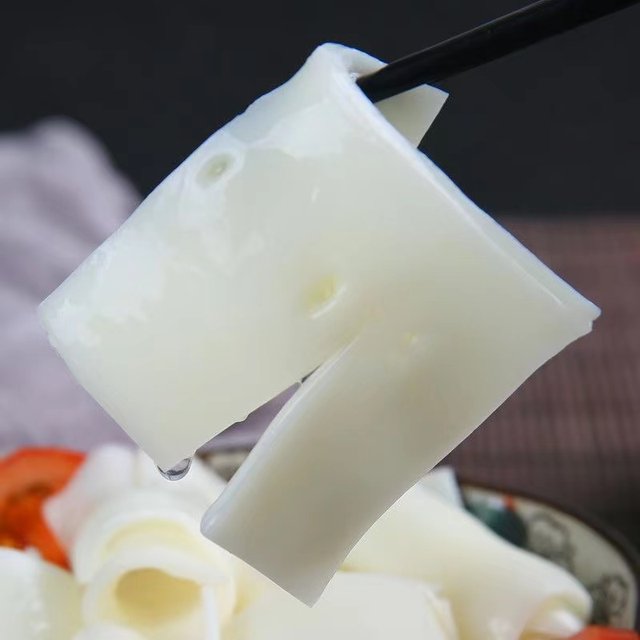 Pig Yellow Throat 5 Jin [Jin is equal to 0.5 kg] Pack of Chongqing Hot ...